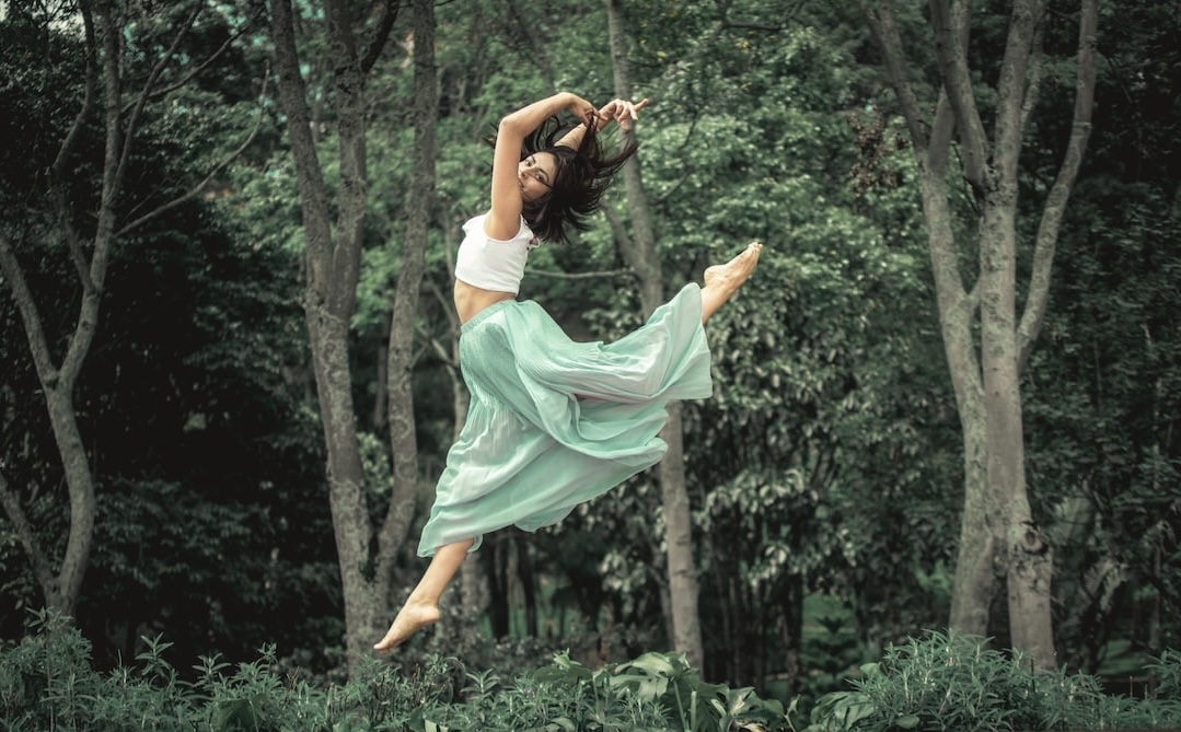 The Post-Divorce Rebound: Embracing the Fantasy – Wander With Eve